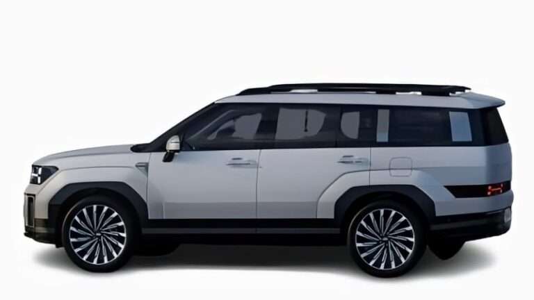 Hyundai Unveils Santa Fe: Captivating Design, Spacious Interior ...
