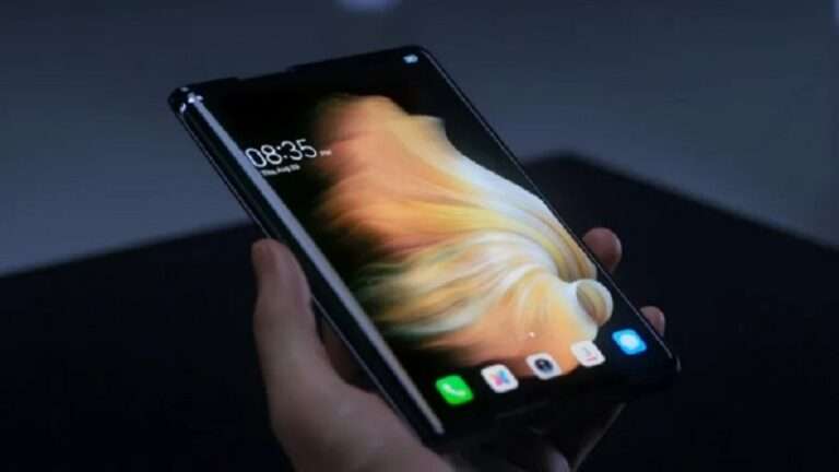 Tecno Unveils Phantom Ultimate Rollable Smartphone Concept